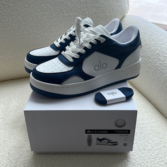 ALO Yoga | Shoes | Alo Yoga Recovery Mode Sneakers Limited Edition ...